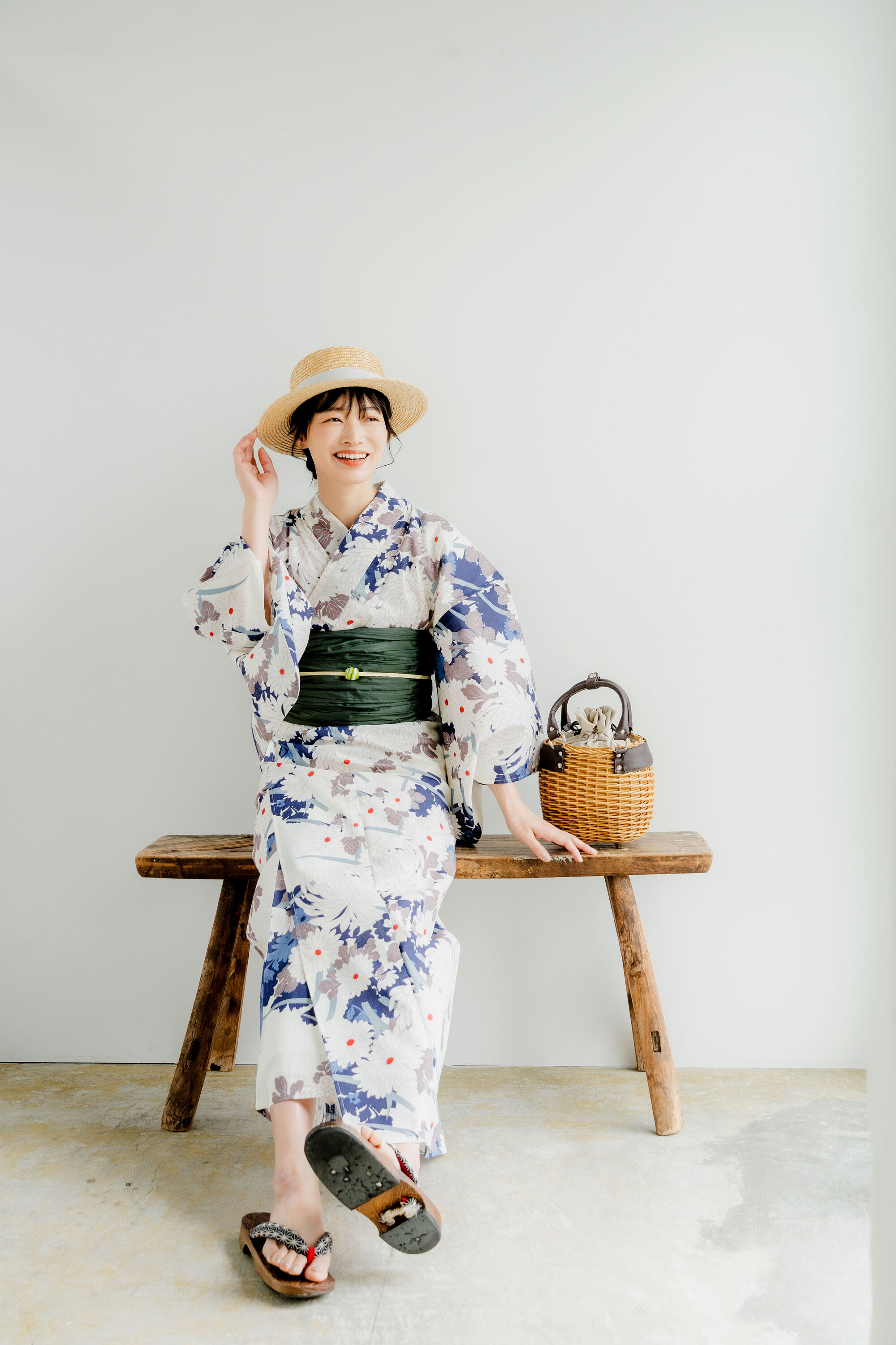 Women's Yukata self-dress, 1 lessons